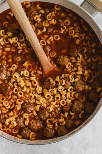how to make Homemade Spaghettio rings with Meatballs - Casa de Crews